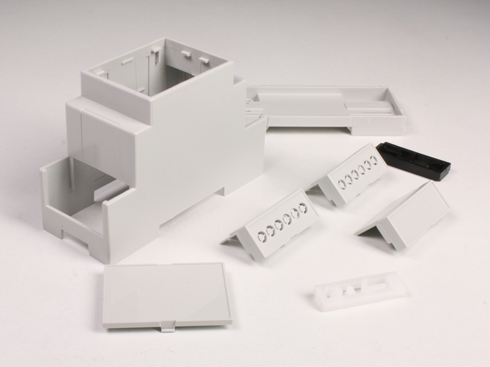 Camdenboss - Caja Carril DIN 12 Conexiones 58 x 90 x 36 mm - CNMB/2/KIT Camdenboss - Caja Carril DIN 12 Conexiones 58 x 90 x 36 mm - CNMB/2/KIT