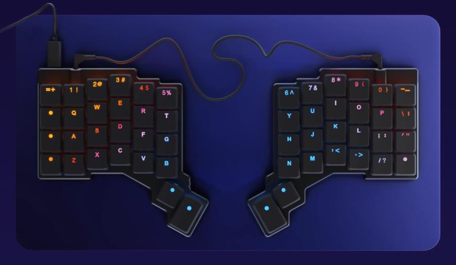 ZSA Voyager Cosmic Nomad Black - Low profile split ergonomic keyboard ...